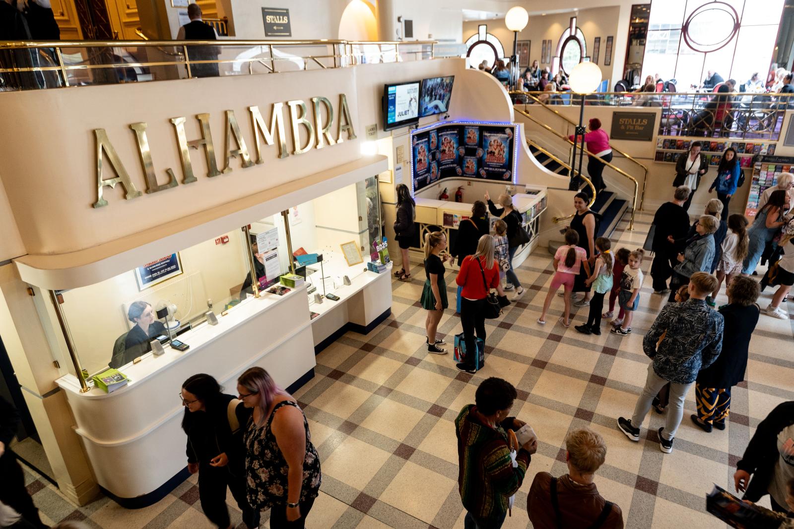 Alhambra Theatre | Bradford Theatres