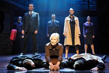 Blood Brothers 30th Anniversary UK Tour | Bradford Theatres
